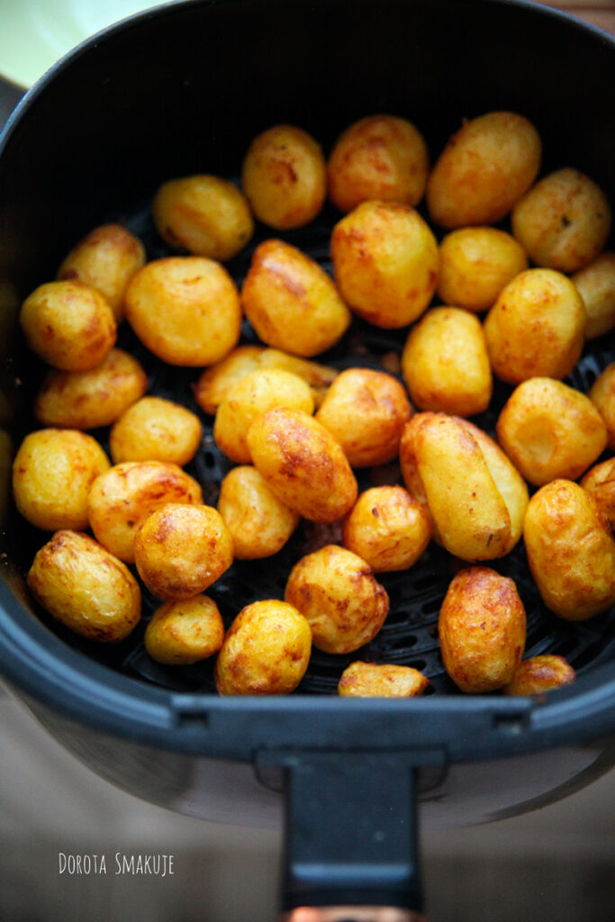 Ziemniaki pieczone w całości w airfryer - Dorota Smakuje